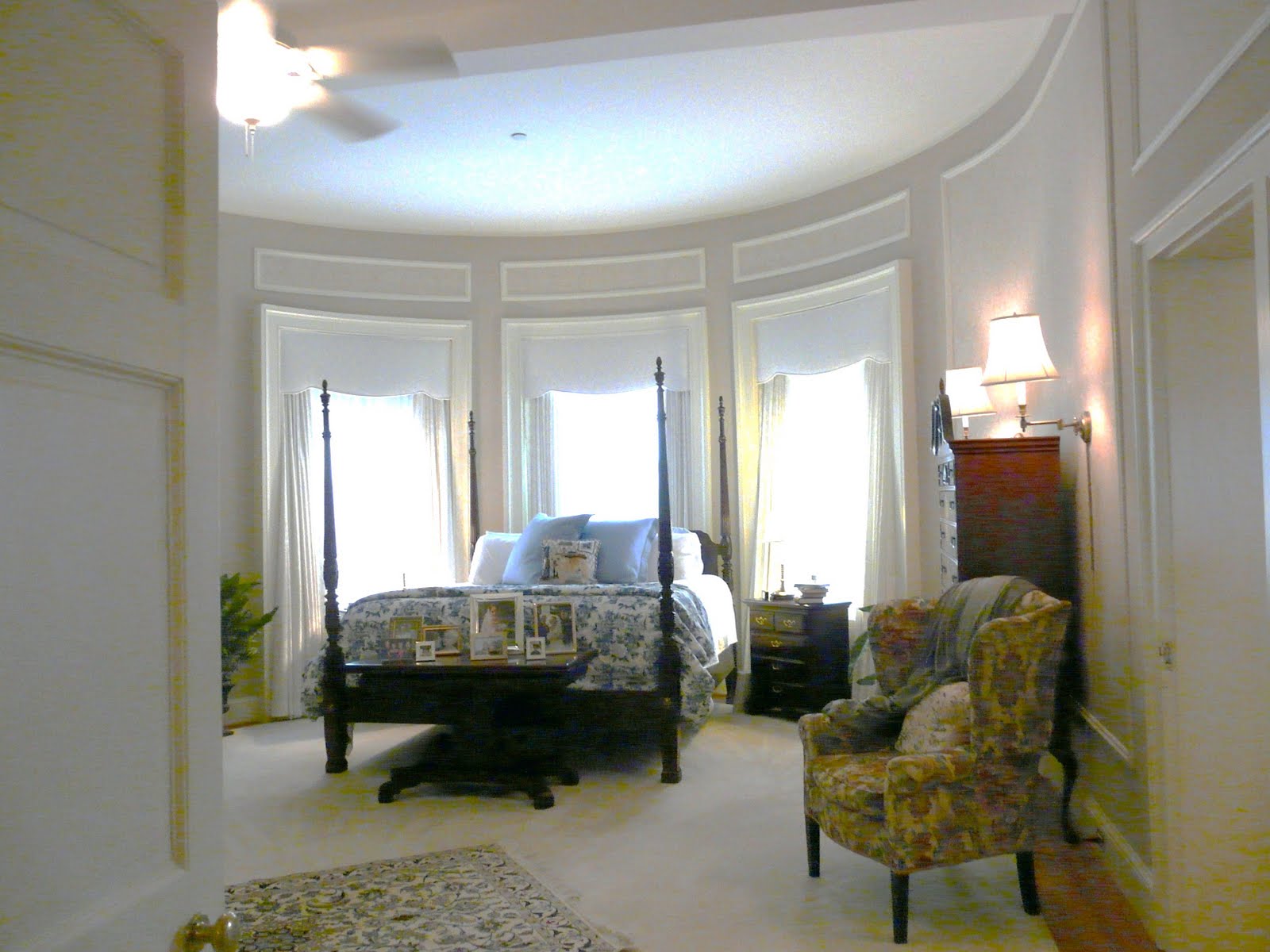 Tuxedo-moon: Tour of the Marine Commandant's Home