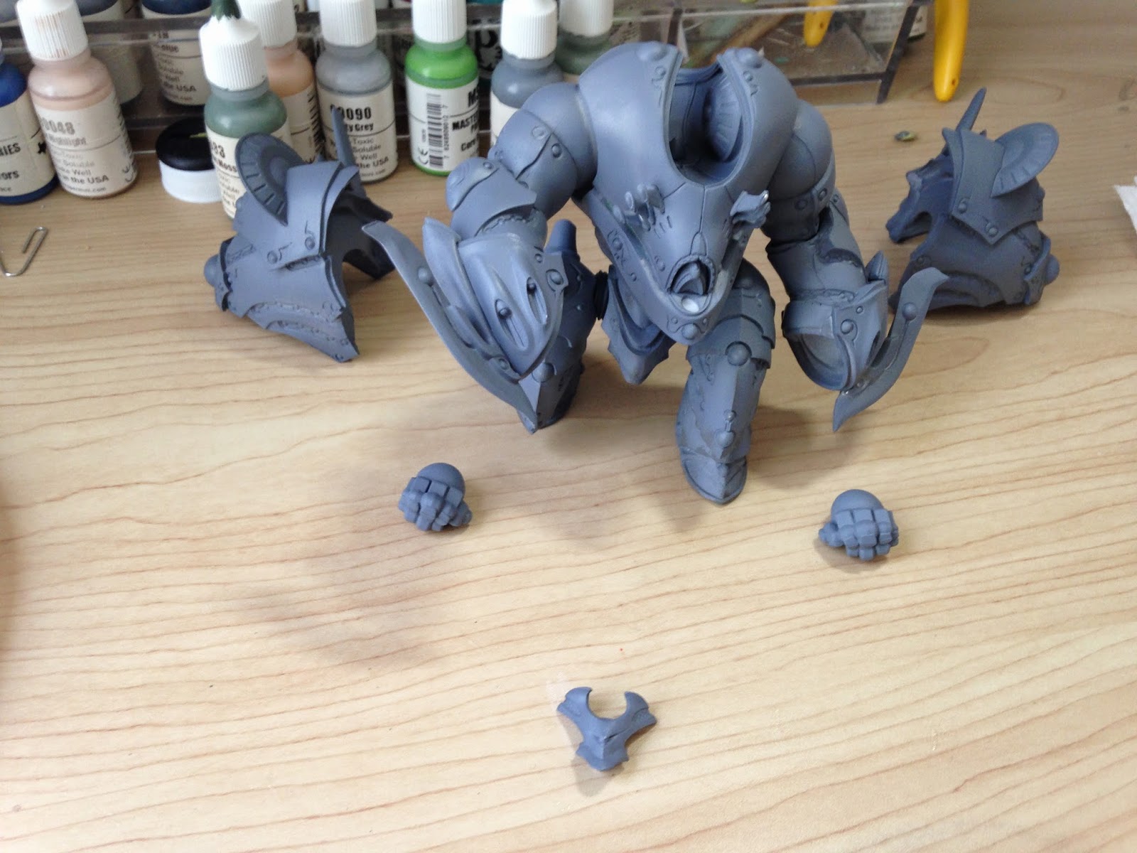 Steampyrite's Miniature Painting: Giant Robot Stomping Action