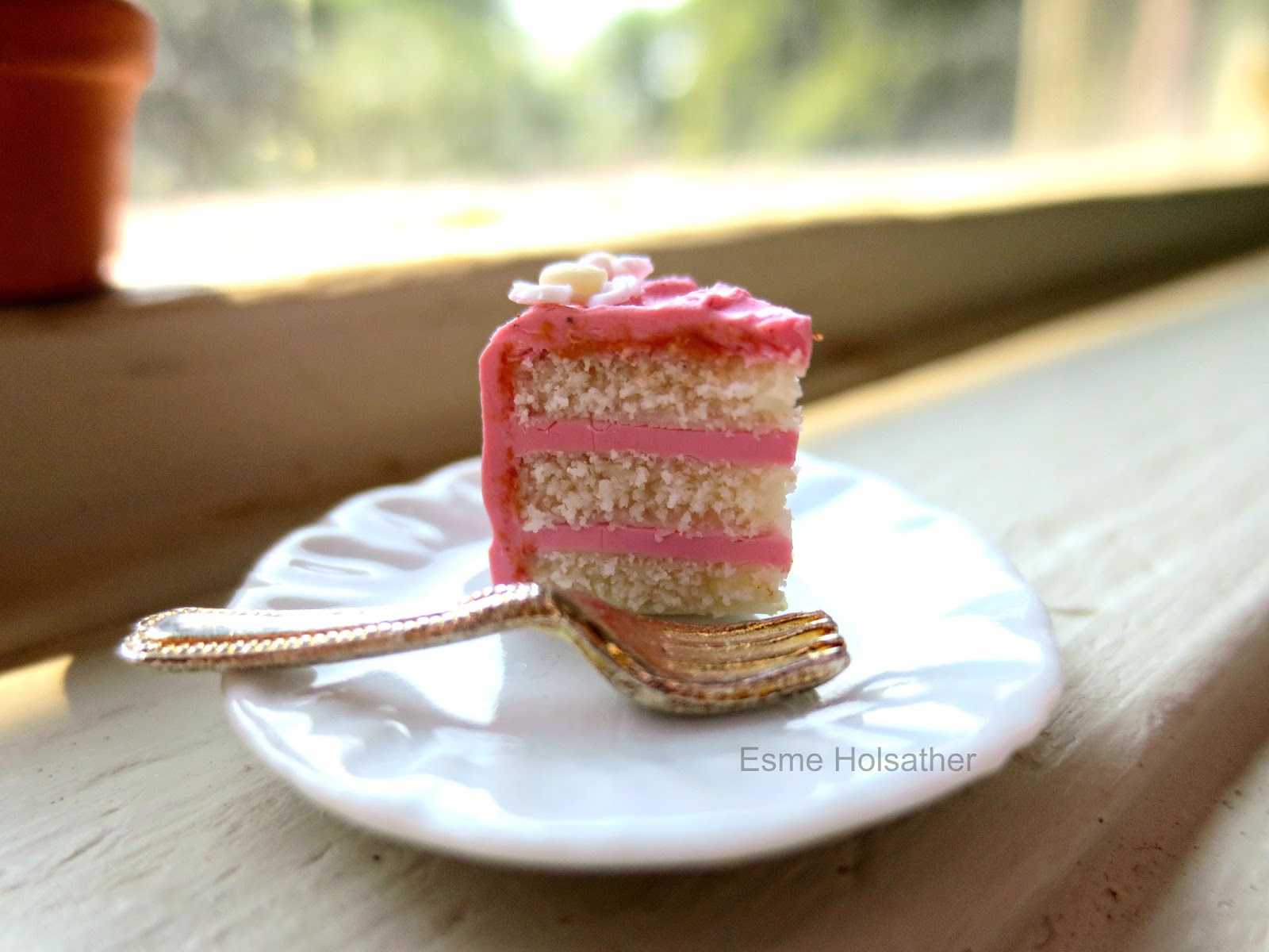 ES: Miniature Cake Slice
