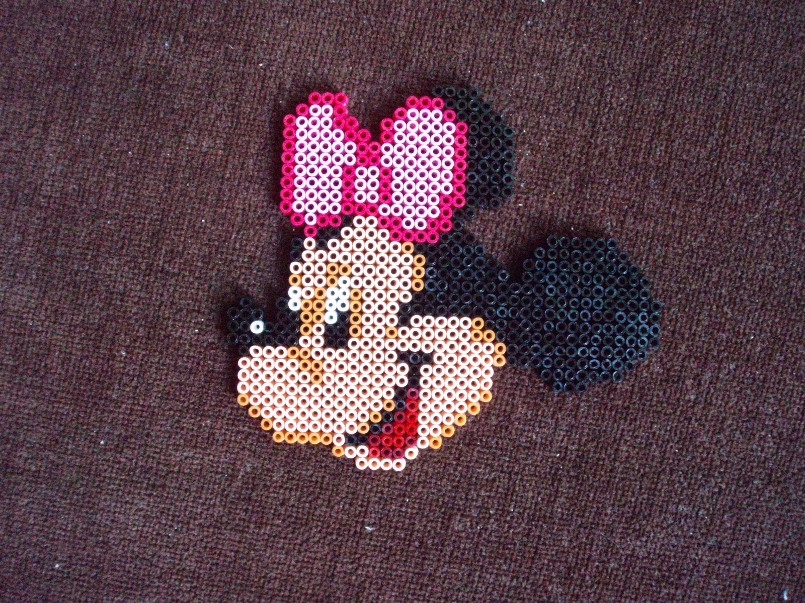 Enjoy the HandMade: Hama Beads: Minnie Mouse