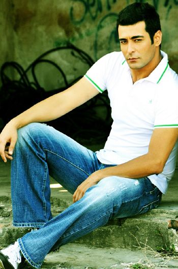 ALTUG SECKINER - PEMERAN KEENAN DALAM SERIAL DRAMA TURKI ELIF | JDSK