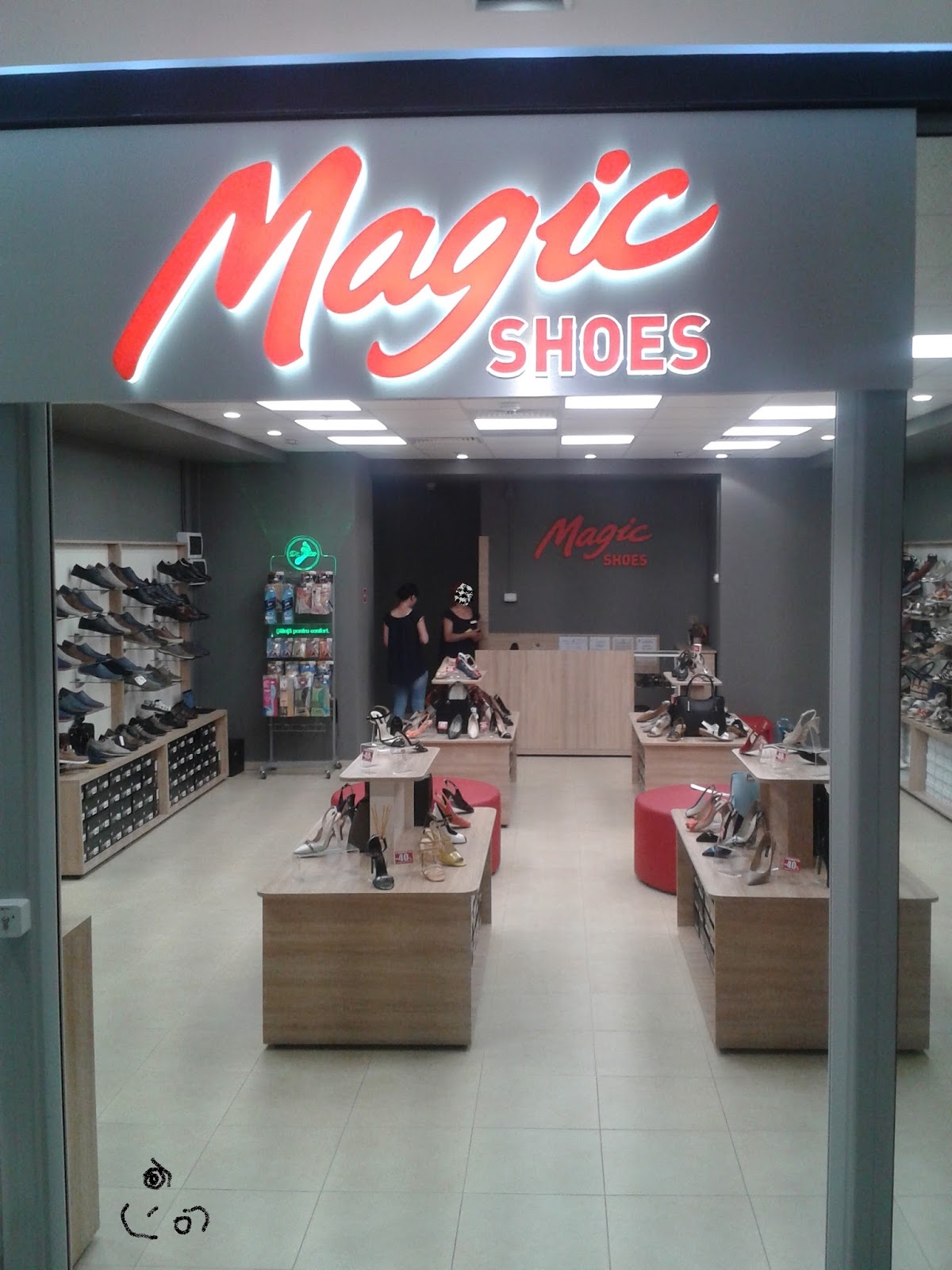 PREZENTUL VIETII: Mall Mercur Craiova - poze iulie 2016: magazine de ...