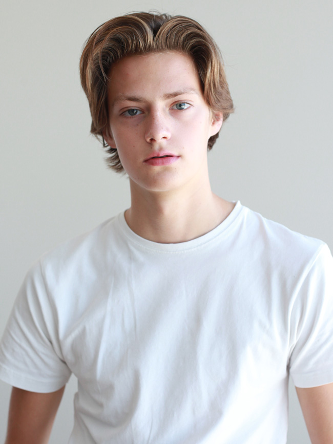 Male Model Otaku: Simon Du Perron @Dulcedo Model Management