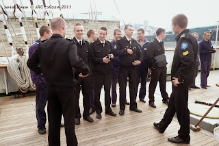 Fotos y videos de buques en Vigo: Buque escuela de cuatro palos STS ...