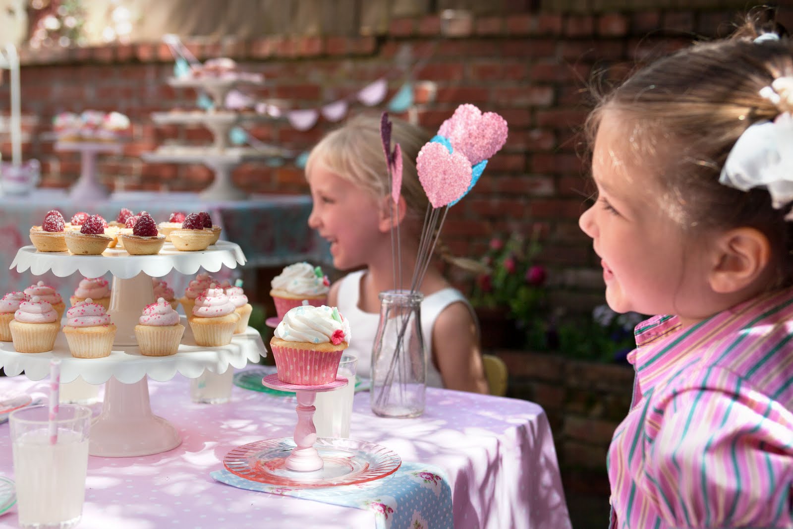Cakewalk Baking: Tea Party in the Garden