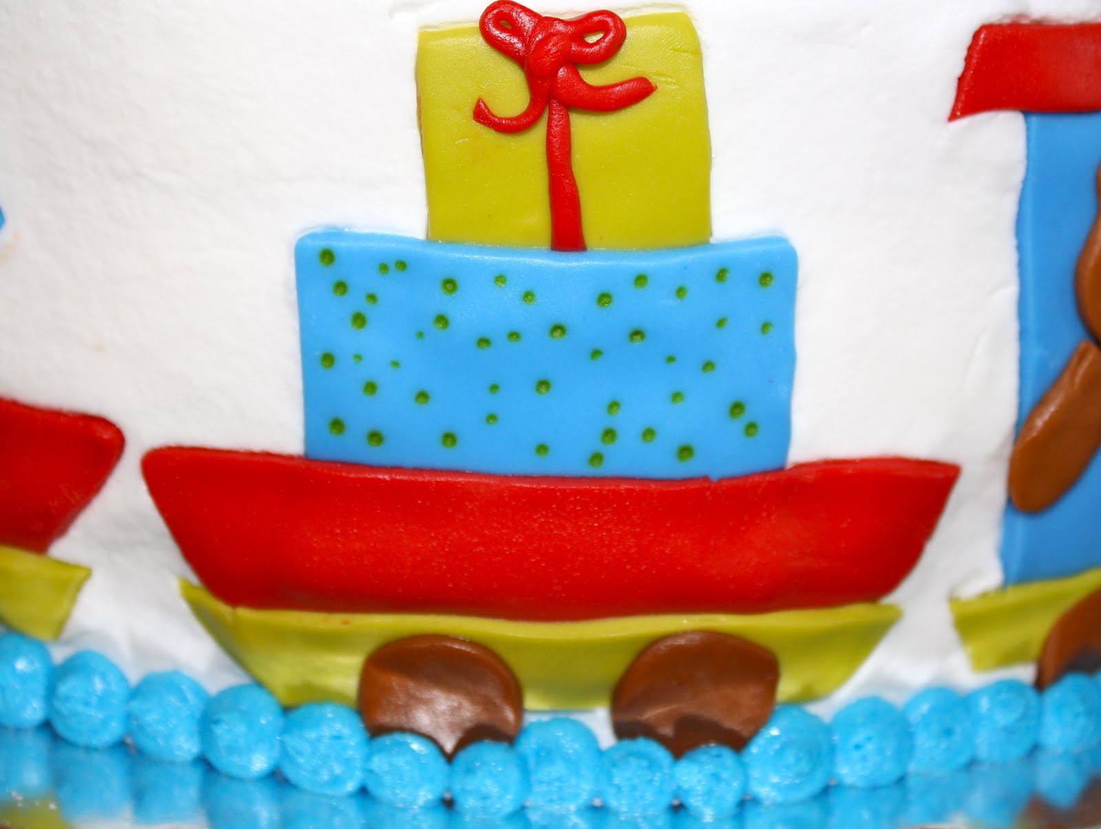 Kake: Teddy Bear Train Cake