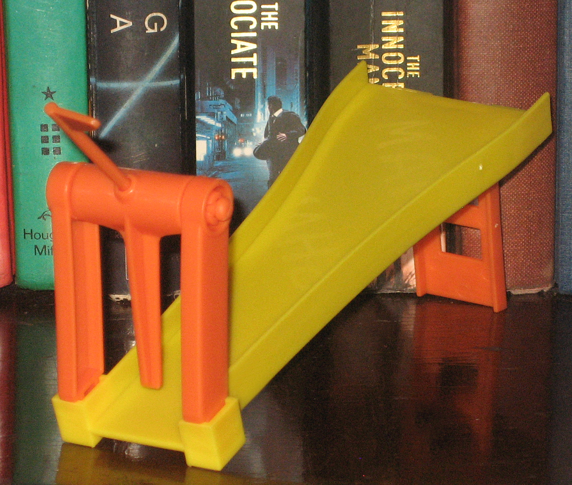 Percy's Fast Food Toy Stories : Turbo Race Track 1