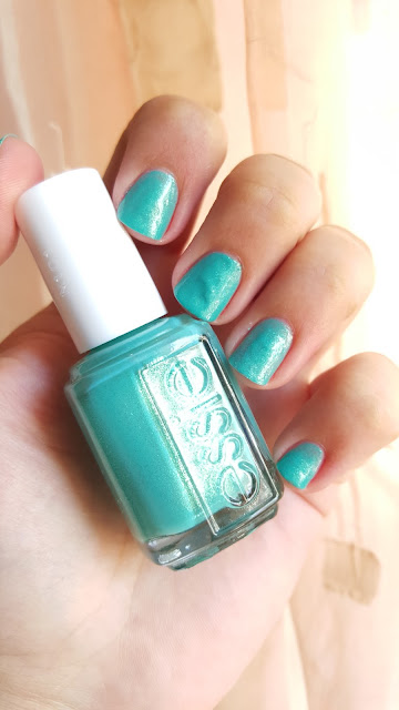 Stars and stellars : Essie Viva Antigua, summer 2016!