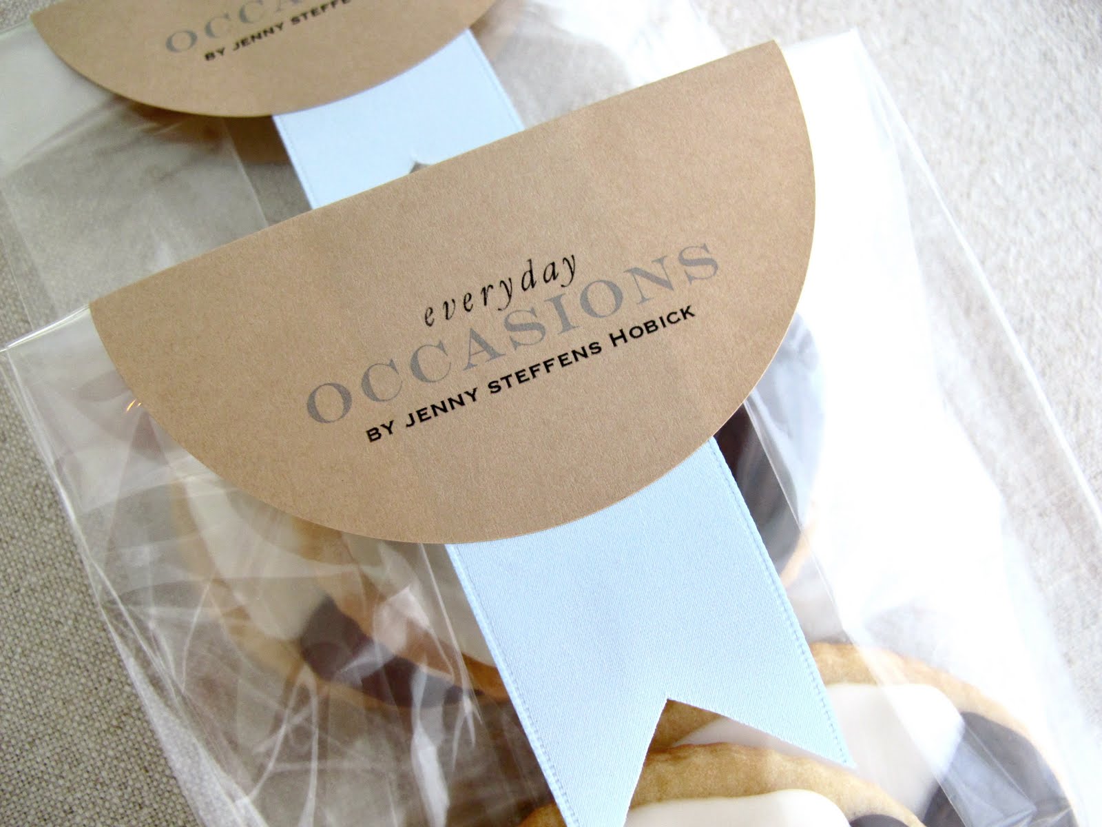 Packing Cookies for the Mail | Packaging & Shipping Sugar Cookies ...