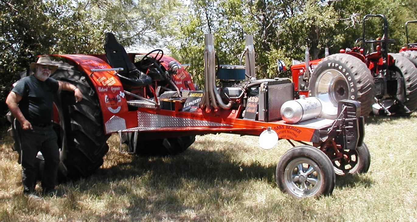 The Burnett HomePlace: Afternoon at the Tractor Pull -- May 14, 2011 ...