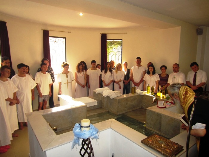 ORTHODOX CHRISTIANITY THEN AND NOW: 13 Adult Catechumens Baptized By ...