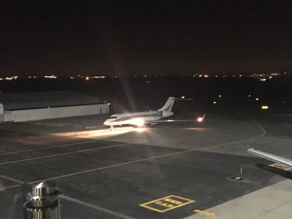 Kathryn's Report: Bombardier Global 6000, ZS-OAK: Gupta jet was spotted ...