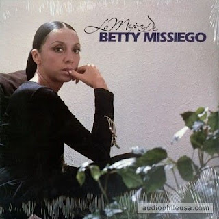 Cantantes de todos los Tiempos: Betty Missiego - Biografía