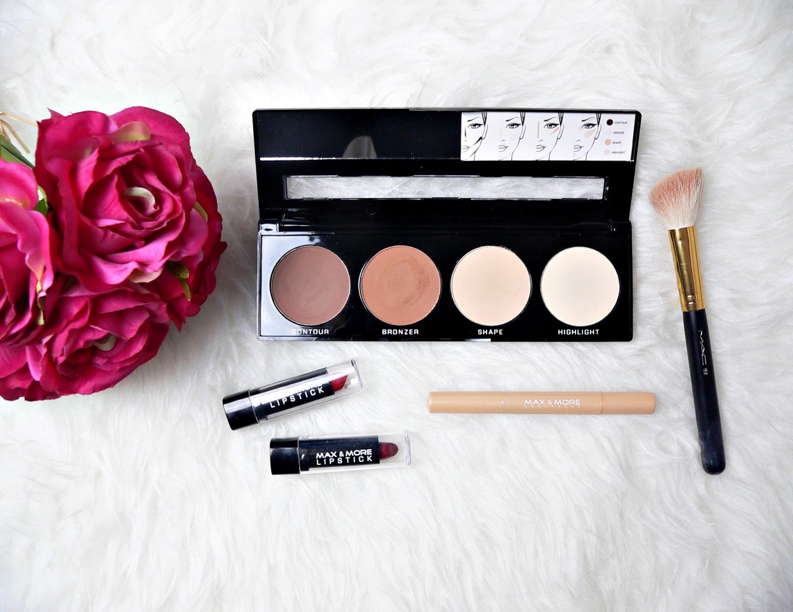 Review & Swatches | Nieuwe Max & More (Action) make-up - Lipstick Addict