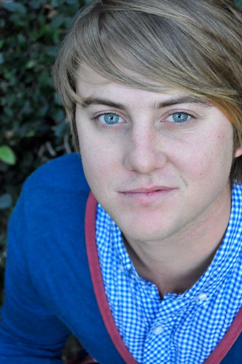 I Want to Sing aBlog!: Who's Who? - The Cast!