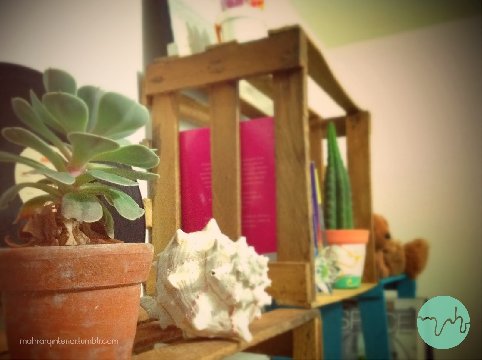 .: Mahr Studio :.: Cajas de fruta hechas repisas!