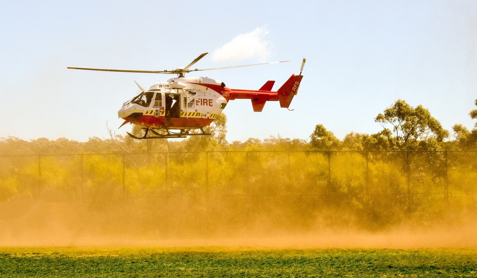 NSW RADIO AND COMMUNICATIONS - by Michael Bailey: RFS HELICOPTERS ...