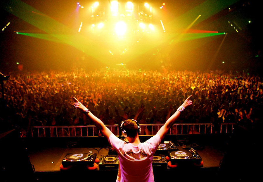 Divines Blog Magazine (BR): OS MELHORES DJS DO BRASIL