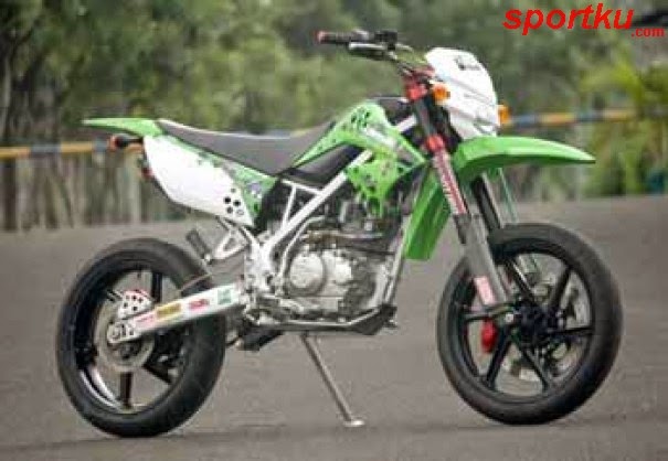 Kawasaki KLX Modif Super Moto | R-way Collection