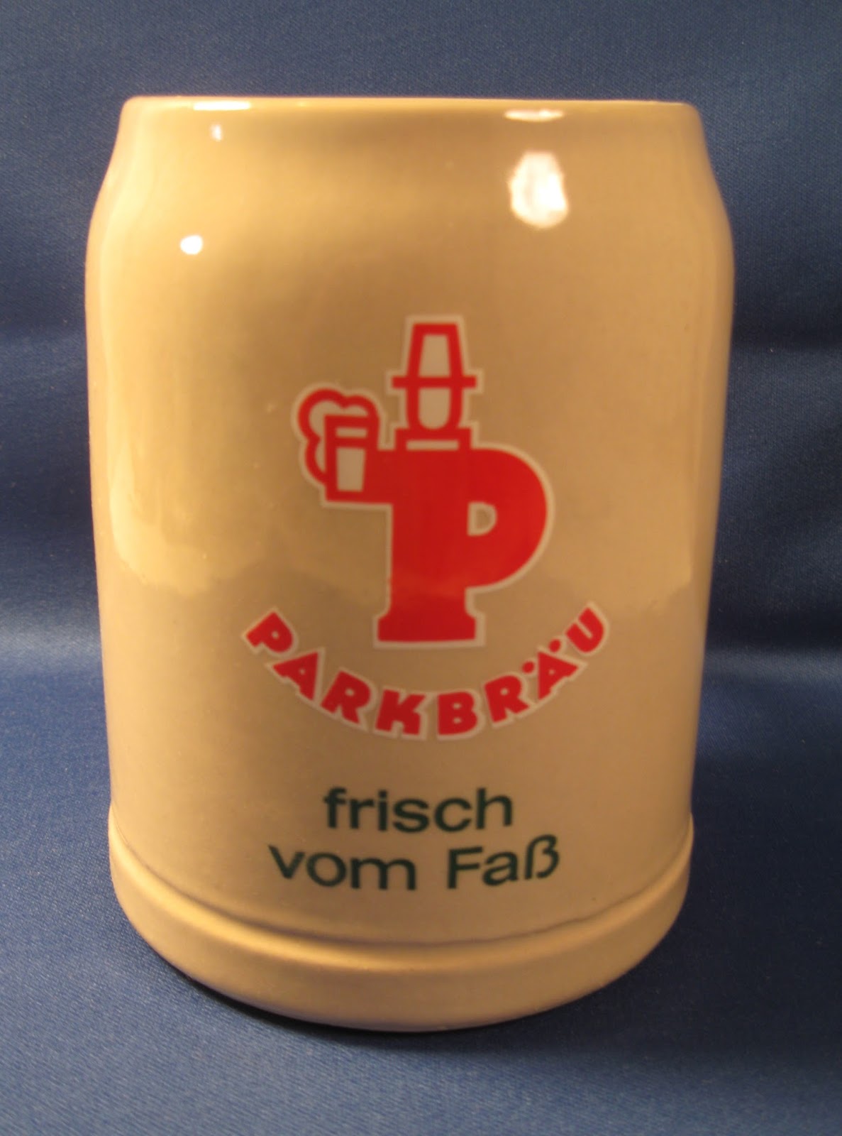 Toys and Stuff: Parkbräu Bier .5l 'P' w-Tophat Stein (Bierkrug) from ...
