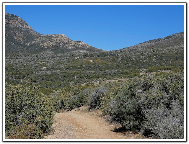 Ken's Photo Gallery: Wheeler Pass Summit - 09/20/2018 Trip