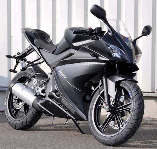 Yamaha Rilis YZF-R125 Tech Carbon Limited Edition - Indonesia Motorcycle