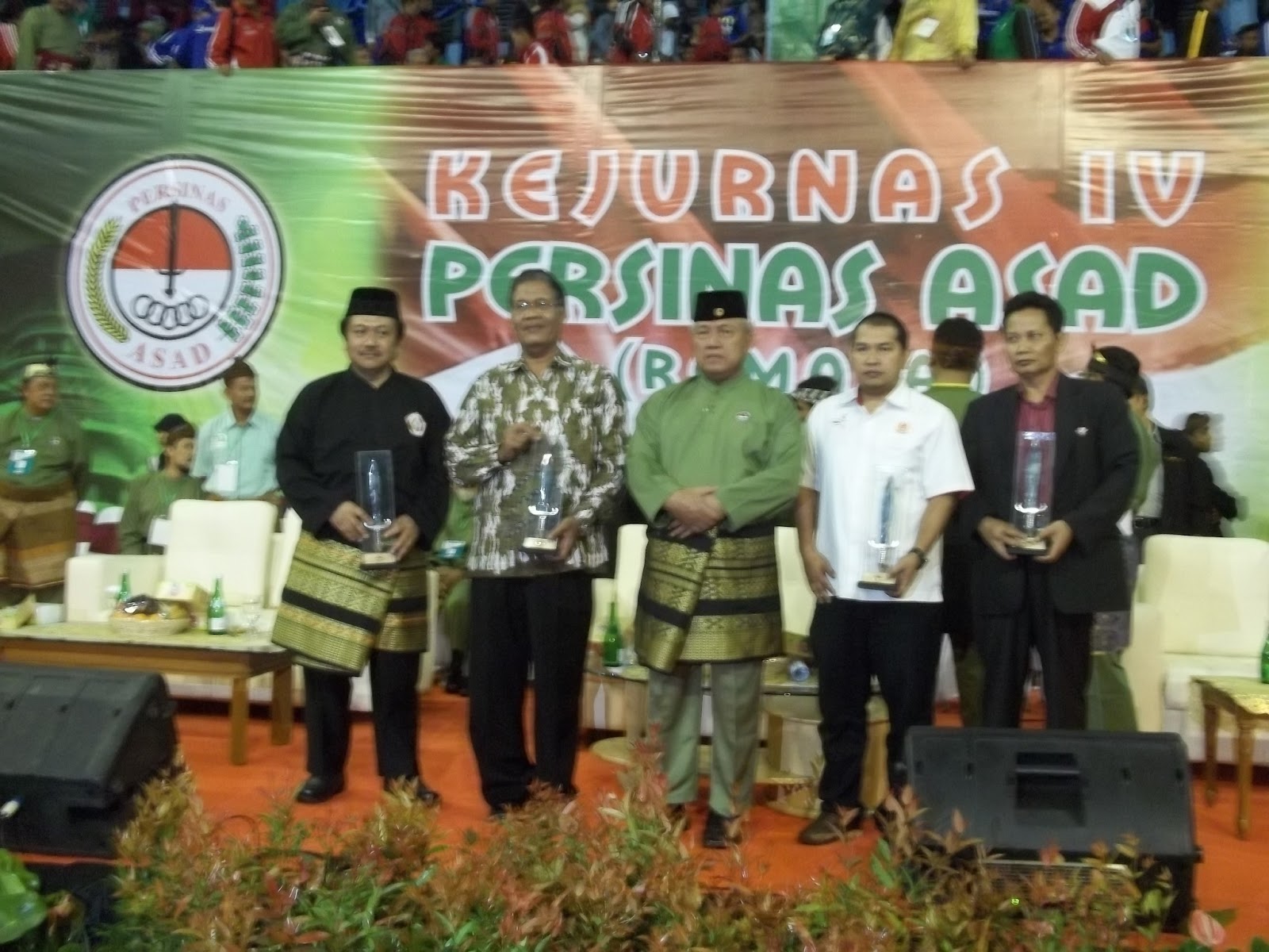Kemeriahan Pembukaan Kejurnas Persinas Asad 2013 | Perguruan Pencak ...