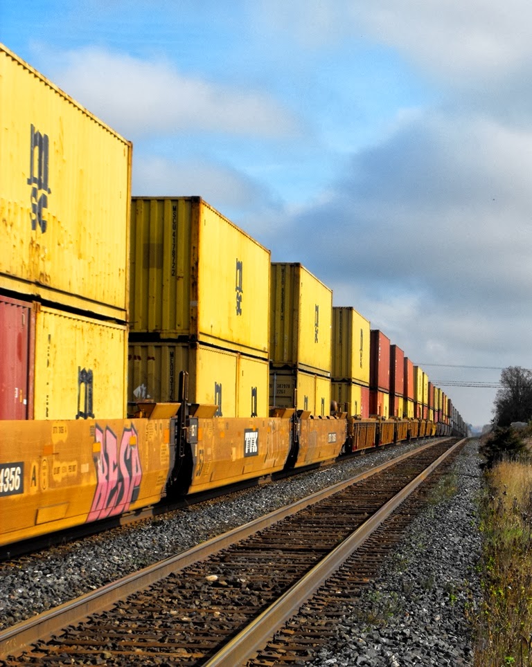 Trackside Treasure: Ode to a Stack Train