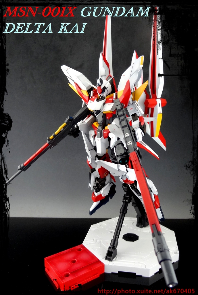 Custom Build: 1/100 Gundam Delta Kai "Master Grade"