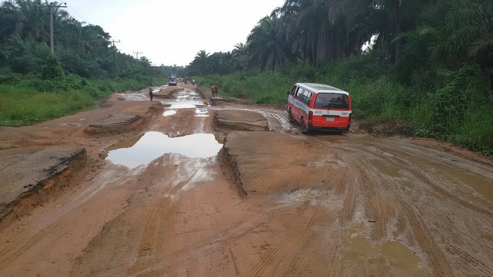 Pictures Of Terrible State Of Aba - Azumini Road In Abia State | CKN News