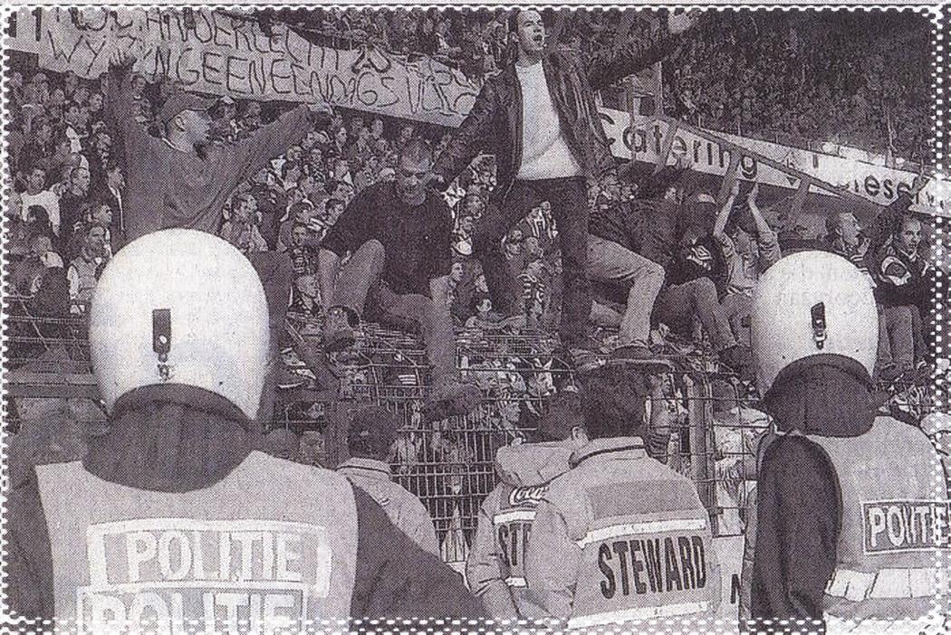 La Tribune Underground: Des pains et du jeu avec les hooligans d ...