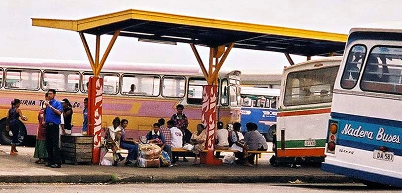 .: Lockington's Everyday Fiji ... Life Goes On