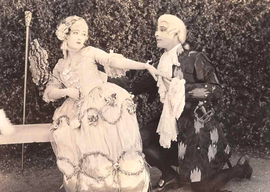 Greenbriar Picture Shows: February 2017