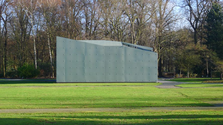 Robbrecht and Daem – a f a s i a