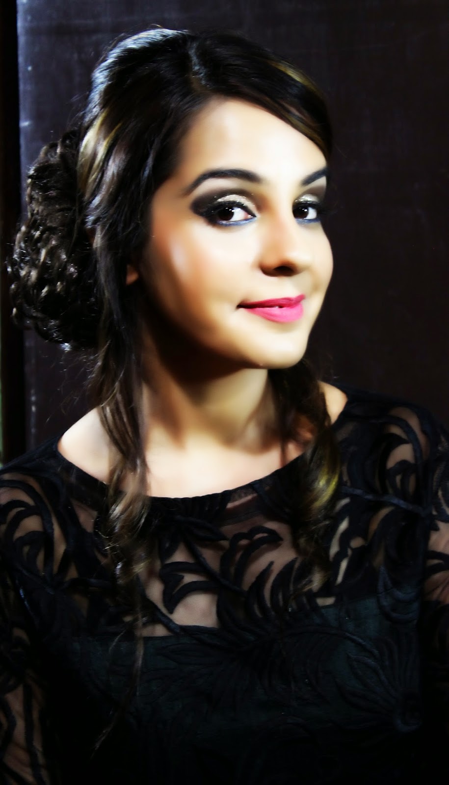 Simar Kaur : Simar Kaur ( Awaz Punjab Di Finalist ) ( Channel V ...