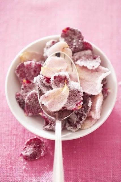 Skinny Sweets and Treats: 3 easy steps to make candied rose petals