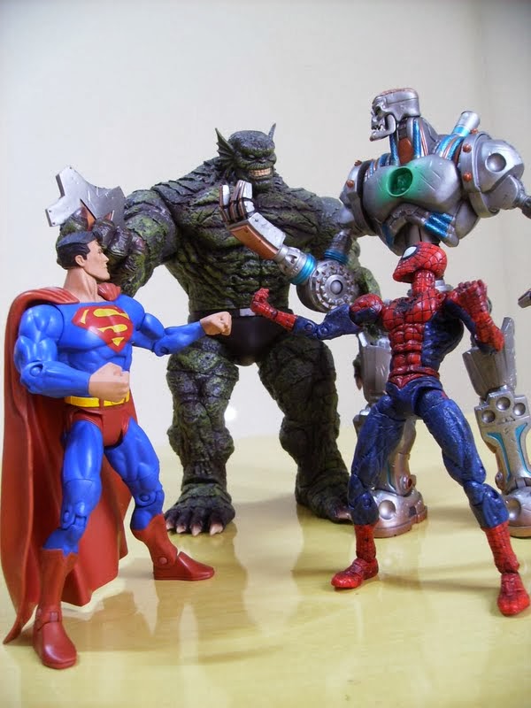 Koala Action Figures: Metallo - BAF - DCUC