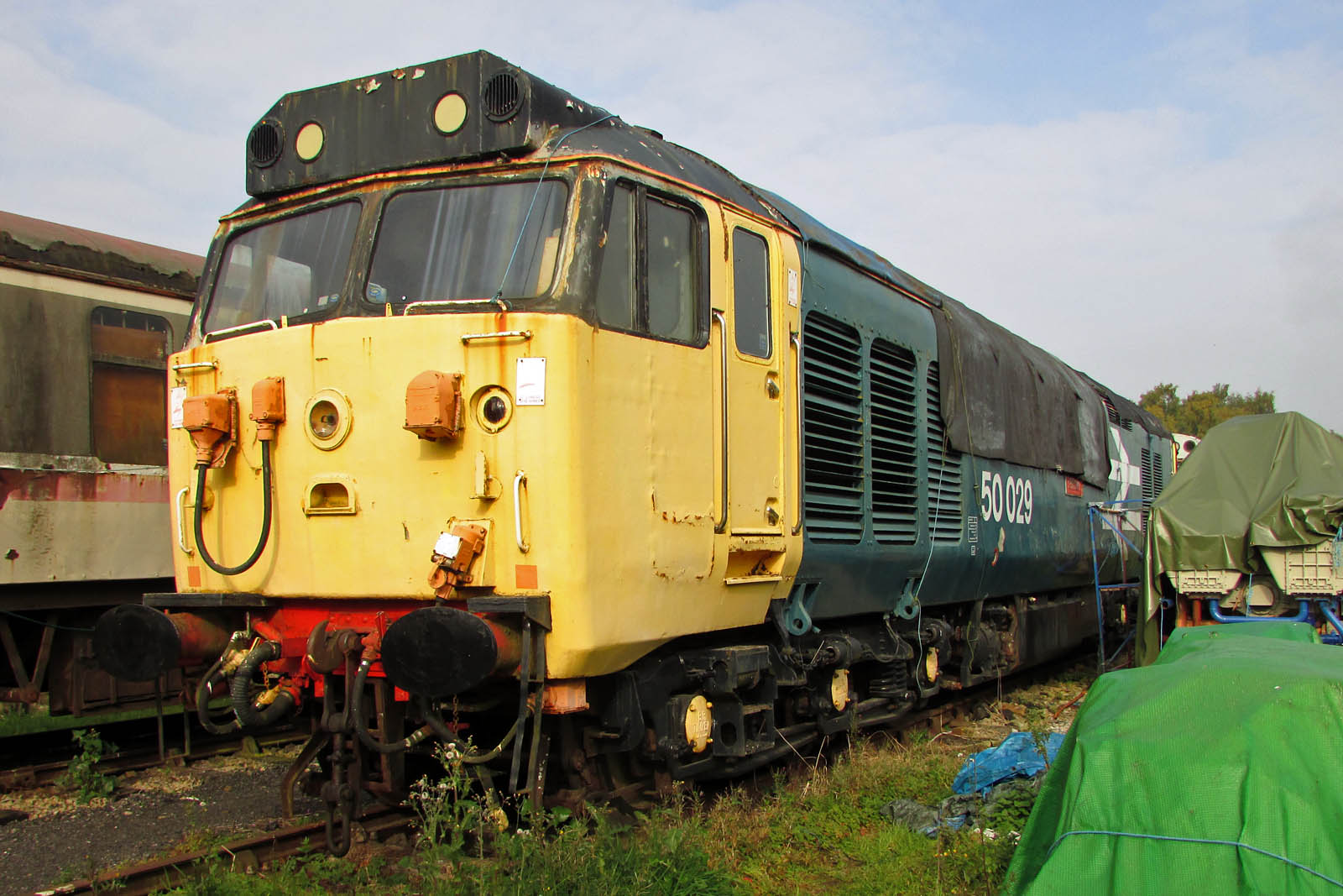 47s and other Classic Power at Southampton: Class 50s at Peak Rail, 4th ...
