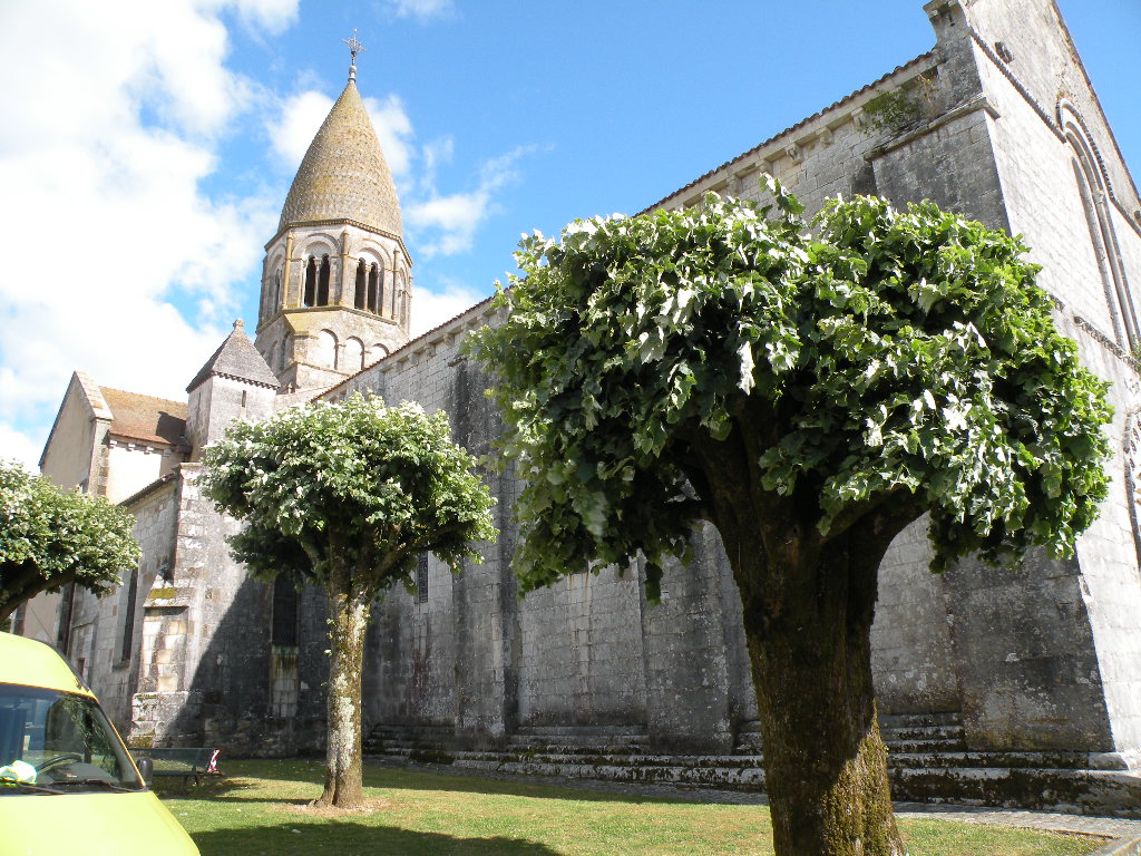 Balades dans les Charentes : Montbron