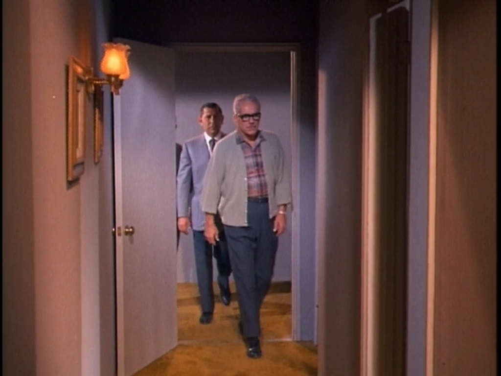 Everyone Nods: The Dragnet Style Files: "The Grenade" or "Mickey ...