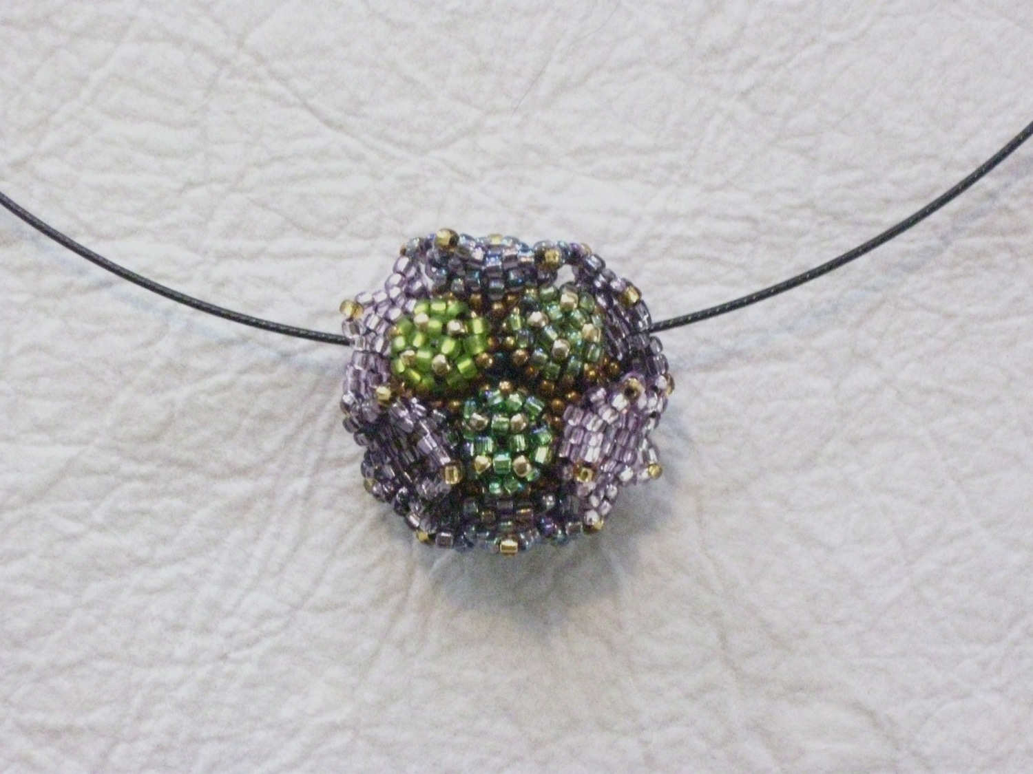 FINE: Jessica Beels: Beaded Circles
