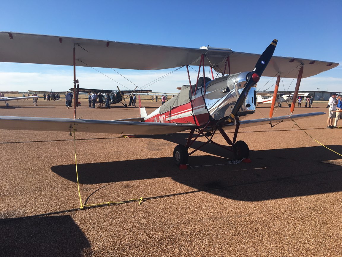 Central Queensland Plane Spotting: Many Photos as the Vintage Aircraft ...