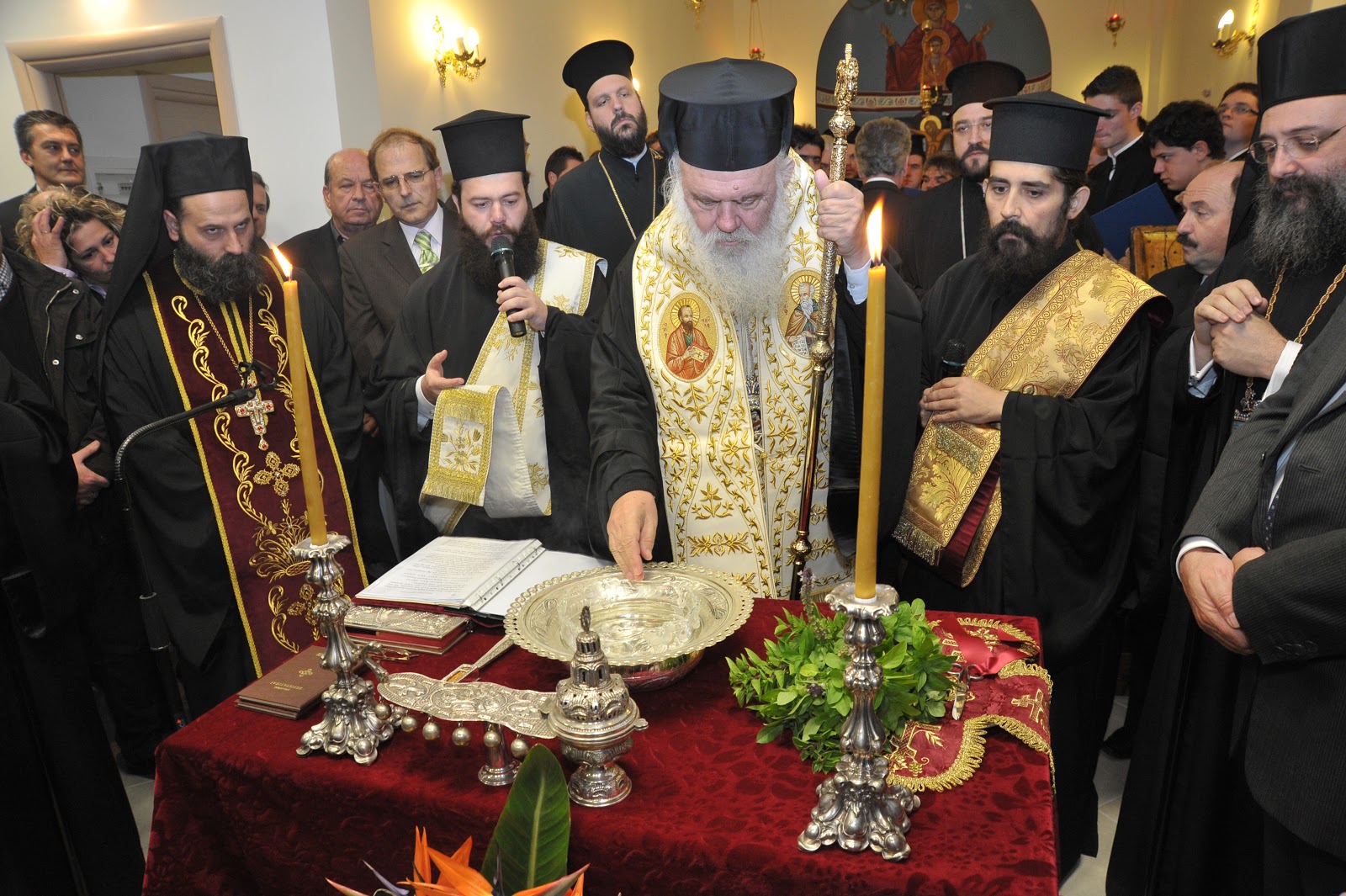 dimitrios: ΤΟ ΓΕΝ. ΕΚΚΛΗΣΙΑΣΤΙΚΟ ΛΥΚΕΙΟ ΠΑΤΡΩΝ