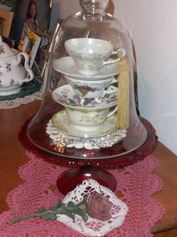 Pretty Victorian Delights: Tea Cup Cloche
