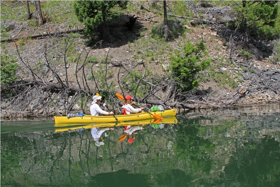 PRO LEISURE CIRCUIT: KAYAKING AT PAINTED ROCKS
