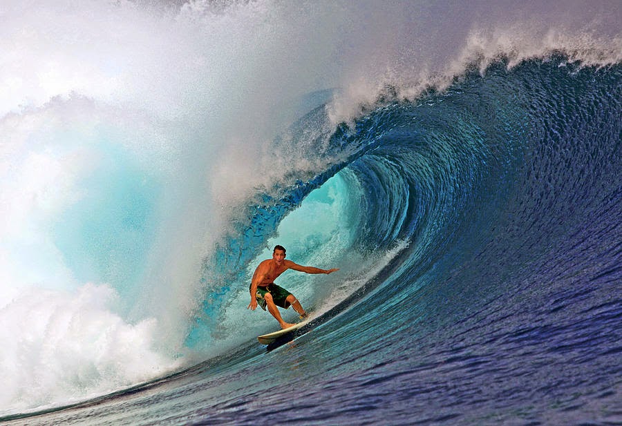 Surfing di Pulau Sipora Wisata Sumatera Barat - Wisata Terbaikmu