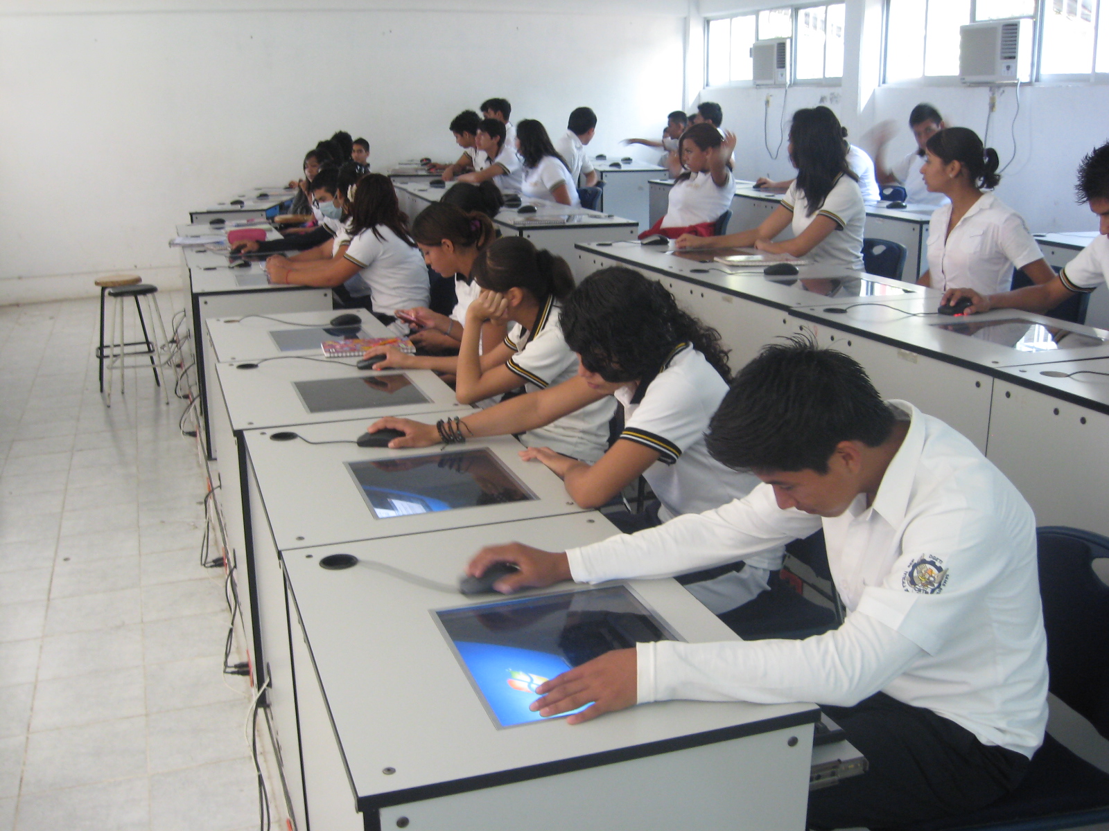 CBTis 232: TÉCNICO EN SOPORTE Y MANTENIMIENTO DE EQUIPO DE CÓMPUTO