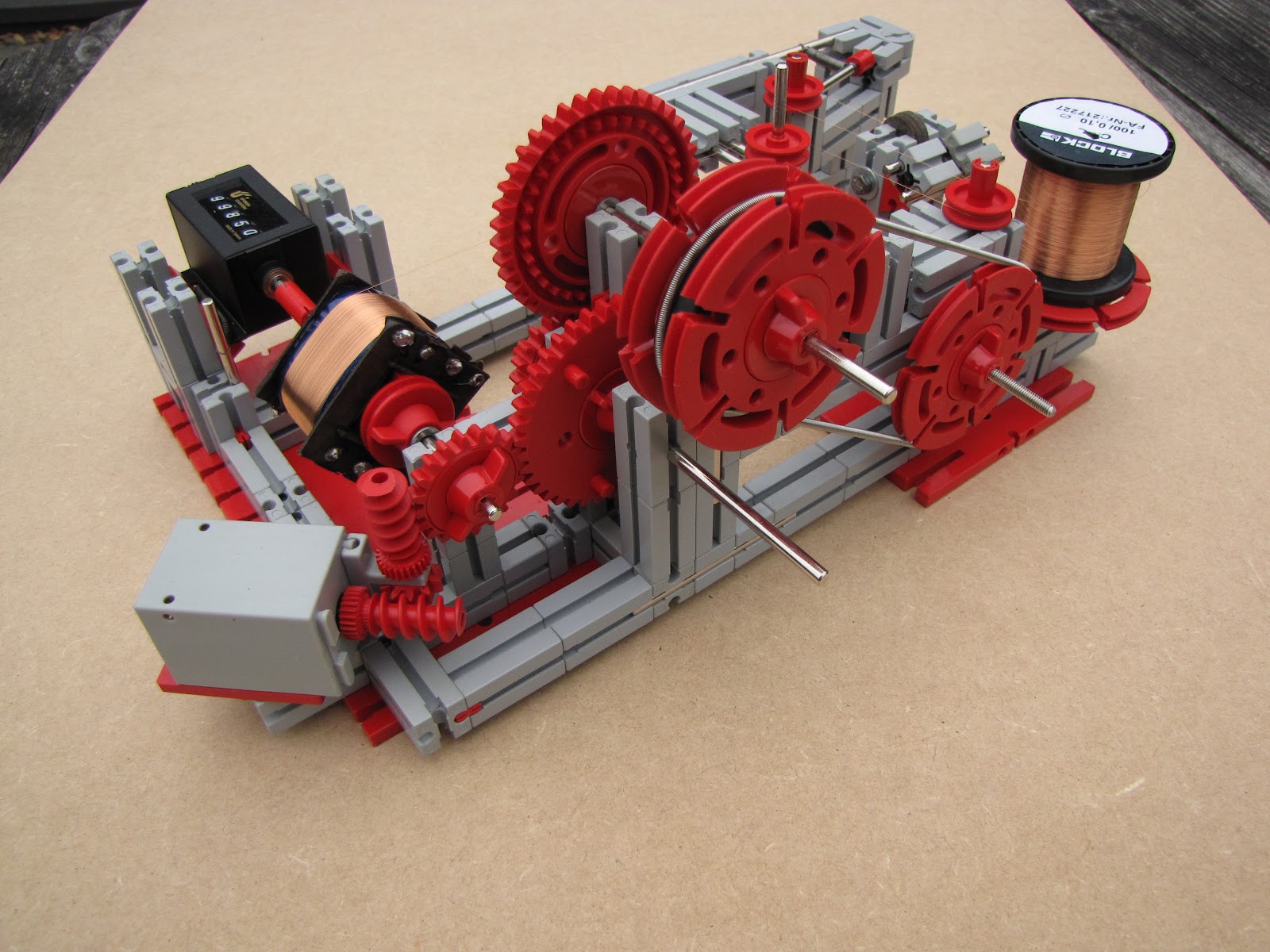 Trafo-wikkelmachine: Eerste werkende prototype