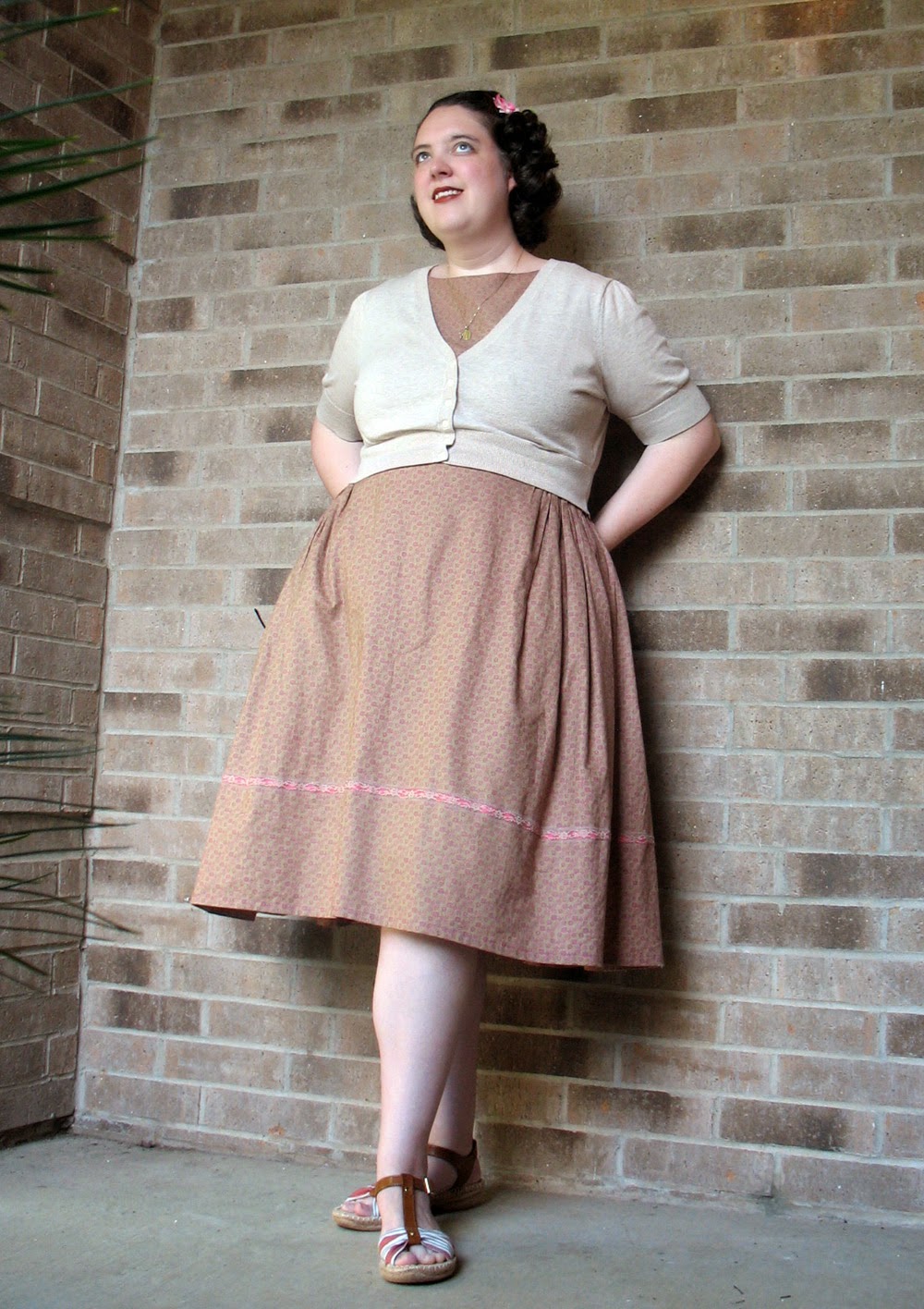 Aux Belles Choses: Raspberry Mocha Day Dress