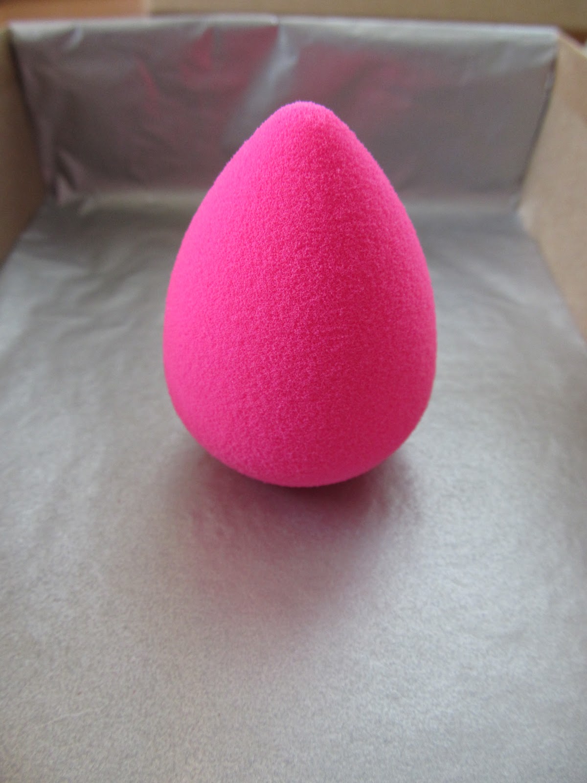 Everyday Things From my Life: The Pink Box!